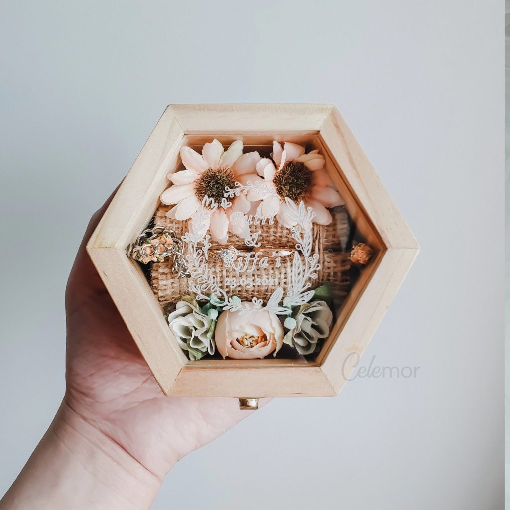 Hexa Box - Natural - Celemor